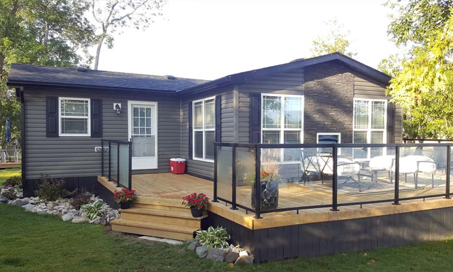 Made in Canada Park Models - Go RVing Canada